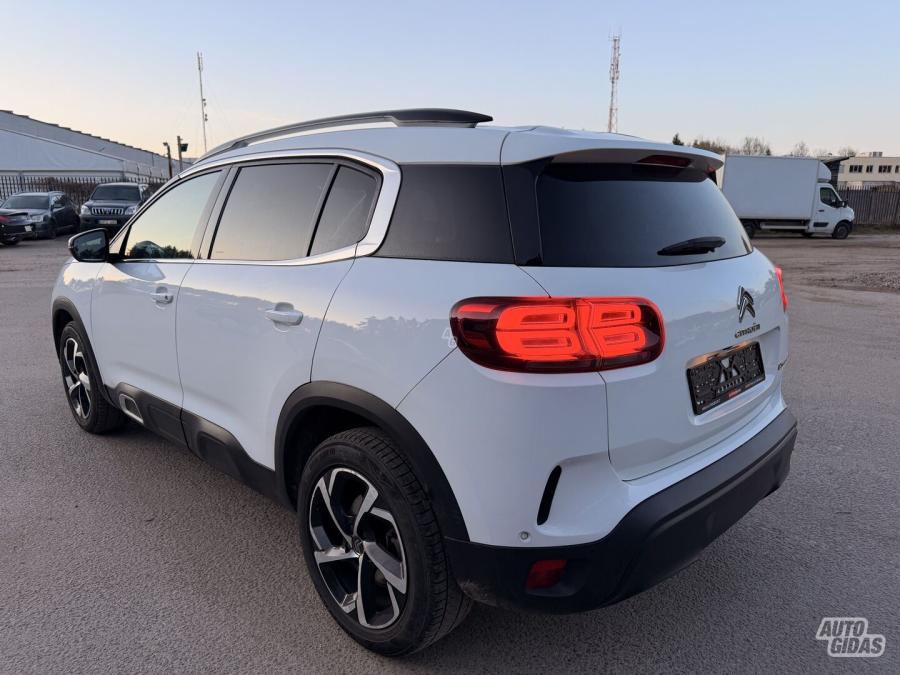 Белый Ситроен C5 Aircross 2020 в Вильнюс, объемом двигателя 1.50 л и пробегом 185 тыс. км за 12150 €, фото 9 на AUTOMOTO.COM.LV