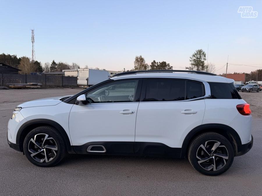Белый Ситроен C5 Aircross 2020 в Вильнюс, объемом двигателя 1.50 л и пробегом 185 тыс. км за 12150 €, фото 10 на AUTOMOTO.COM.LV