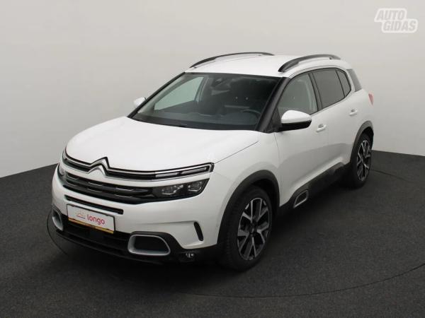White Citroen C5 Aircross 2020 in Vilnius, with an engine capacity of 1.50 L and mileage of 206 thousand km for 11199 €, photo 1 on AUTOMOTO.COM.LV
