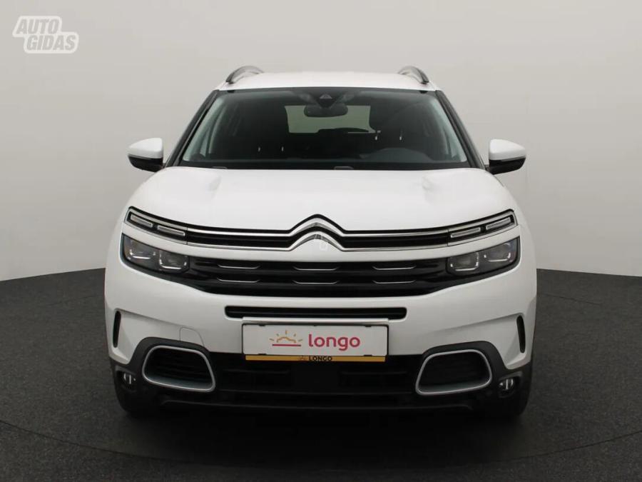 Белый Ситроен C5 Aircross 2020 в Вильнюс, объемом двигателя 1.50 л и пробегом 206 тыс. км за 11199 €, фото 4 на AUTOMOTO.COM.LV
