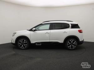 Белый Ситроен C5 Aircross 2020 в Вильнюс, объемом двигателя 1.50 л и пробегом 206 тыс. км за 11199 €, фото 7 на AUTOMOTO.COM.LV