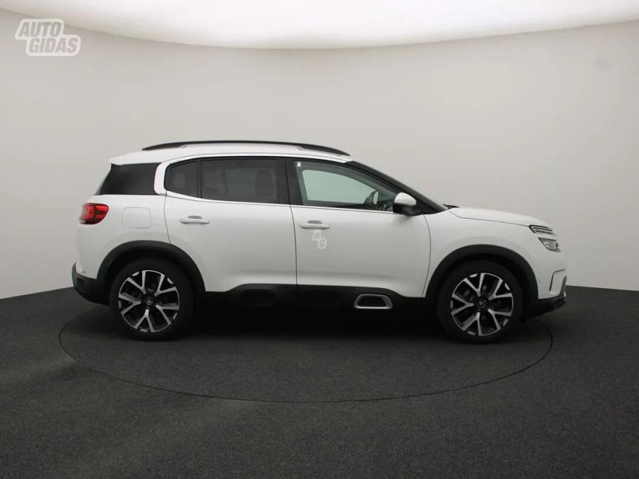 Белый Ситроен C5 Aircross 2020 в Вильнюс, объемом двигателя 1.50 л и пробегом 206 тыс. км за 11199 €, фото 10 на AUTOMOTO.COM.LV