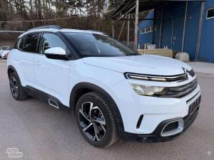 Белый Ситроен C5 Aircross 2020 в Вильнюс, объемом двигателя 1.50 л и пробегом 185 тыс. км за 11950 €, фото 4 на AUTOMOTO.COM.LV