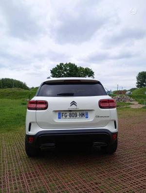 Белый Ситроен C5 Aircross 2020 в Каунас, объемом двигателя 1.50 л и пробегом 250 тыс. км за 11650 €, фото 8 на AUTOMOTO.COM.LV