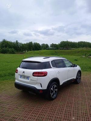 Белый Ситроен C5 Aircross 2020 в Каунас, объемом двигателя 1.50 л и пробегом 250 тыс. км за 11650 €, фото 9 на AUTOMOTO.COM.LV