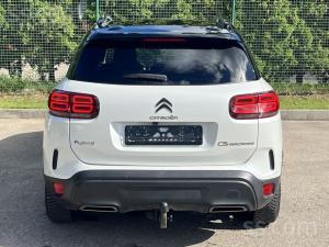 White Citroen C5 Aircross 2020 in Jelgava, with an engine capacity of 1.60 L and mileage of 190 thousand km for 13990 €, photo 6 on AUTOMOTO.COM.LV
