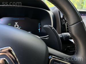 White Citroen C5 Aircross 2020 in Jelgava, with an engine capacity of 1.60 L and mileage of 190 thousand km for 13990 €, photo 19 on AUTOMOTO.COM.LV