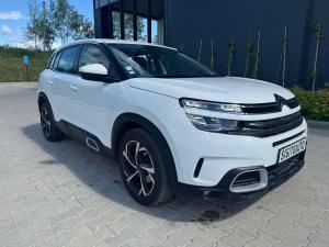Белый Ситроен C5 Aircross 2020 в Вильнюс, объемом двигателя 1.50 л и пробегом 161 тыс. км за 11979 €, фото 4 на AUTOMOTO.COM.LV