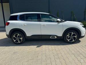 Белый Ситроен C5 Aircross 2020 в Вильнюс, объемом двигателя 1.50 л и пробегом 161 тыс. км за 11979 €, фото 5 на AUTOMOTO.COM.LV