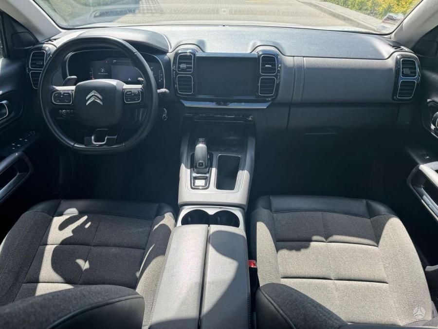 Белый Ситроен C5 Aircross 2020 в Вильнюс, объемом двигателя 1.50 л и пробегом 161 тыс. км за 11979 €, фото 11 на AUTOMOTO.COM.LV