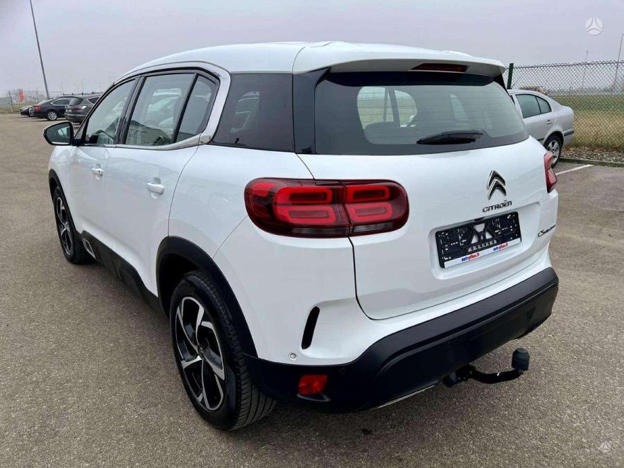 Белый Ситроен C5 Aircross 2021 в Мариямполе, объемом двигателя 1.50 л и пробегом 198 тыс. км за 14520 €, фото 7 на AUTOMOTO.COM.LV