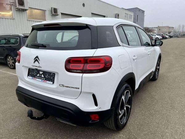 White Citroen C5 Aircross 2021 in Marijampole, with an engine capacity of 1.50 L and mileage of 198 thousand km for 14520 €, photo 8 on AUTOMOTO.COM.LV