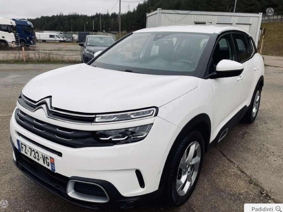 White Citroen C5 Aircross 2021 in Vilnius, with an engine capacity of 1.50 L and mileage of 156 thousand km for 11500 €, photo 4 on AUTOMOTO.COM.LV