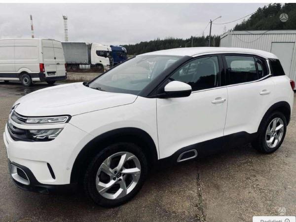 White Citroen C5 Aircross 2021 in Vilnius, with an engine capacity of 1.50 L and mileage of 156 thousand km for 11500 €, photo 5 on AUTOMOTO.COM.LV