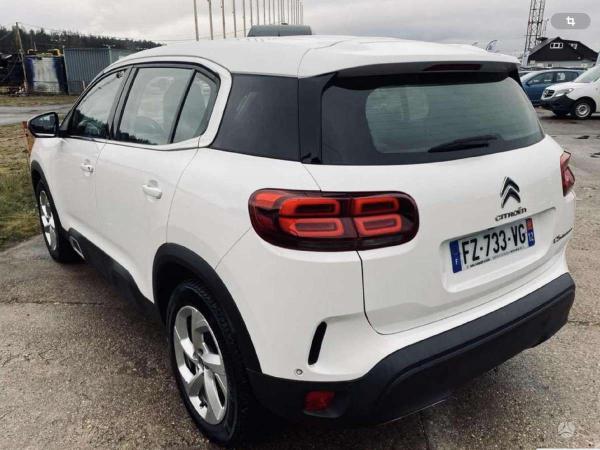 White Citroen C5 Aircross 2021 in Vilnius, with an engine capacity of 1.50 L and mileage of 156 thousand km for 11500 €, photo 6 on AUTOMOTO.COM.LV