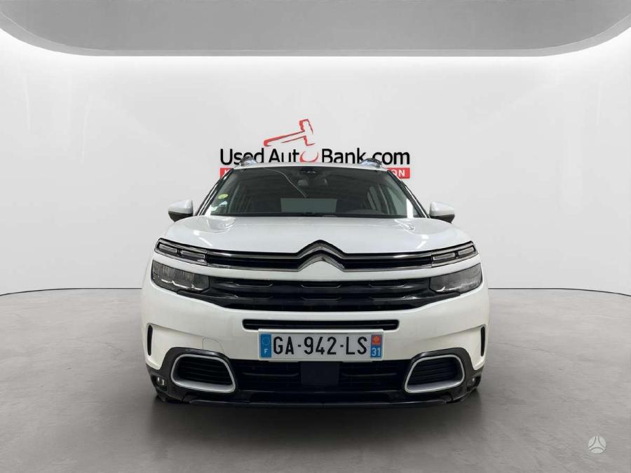 Balts Citroen C5 Aircross 2021 Marijampole, ar dzinēja tilpumu 1.50 L un nobraukumu 134 tūkst. km par 14508 €, foto 2 vietnē AUTOMOTO.COM.LV