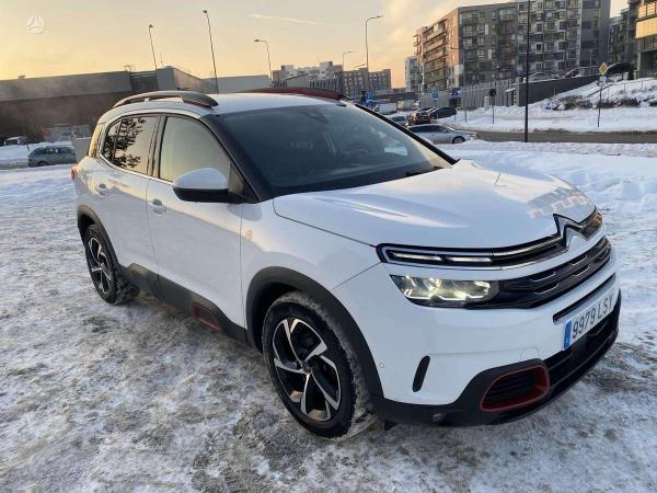Balts Citroen C5 Aircross 2021 Viļņa, ar dzinēja tilpumu 1.50 L un nobraukumu 145 tūkst. km par 11590 €, foto 5 vietnē AUTOMOTO.COM.LV