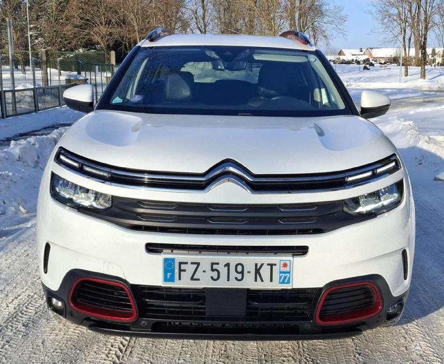 White Citroen C5 Aircross 2021 in Taurage, with an engine capacity of 1.60 L and mileage of 193 thousand km for 11300 €, photo 7 on AUTOMOTO.COM.LV