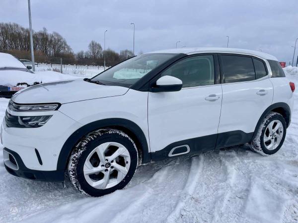 Balts Citroen C5 Aircross 2021 Tauragė, ar dzinēja tilpumu 1.50 L un nobraukumu 190 tūkst. km par 9900 €, foto 2 vietnē AUTOMOTO.COM.LV