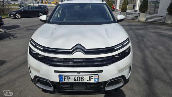 Balts Citroen C5 Aircross 2021 Kauņa, ar dzinēja tilpumu 1.60 L un nobraukumu 171 tūkst. km par 15200 €, foto 2 vietnē AUTOMOTO.COM.LV