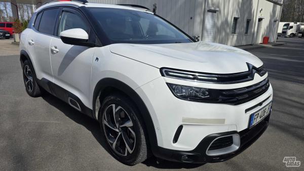Balts Citroen C5 Aircross 2021 Kauņa, ar dzinēja tilpumu 1.60 L un nobraukumu 171 tūkst. km par 15200 €, foto 4 vietnē AUTOMOTO.COM.LV
