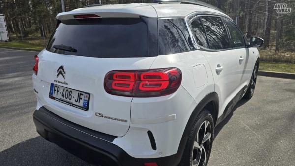 White Citroen C5 Aircross 2021 in Kaunas, with an engine capacity of 1.60 L and mileage of 171 thousand km for 15200 €, photo 8 on AUTOMOTO.COM.LV