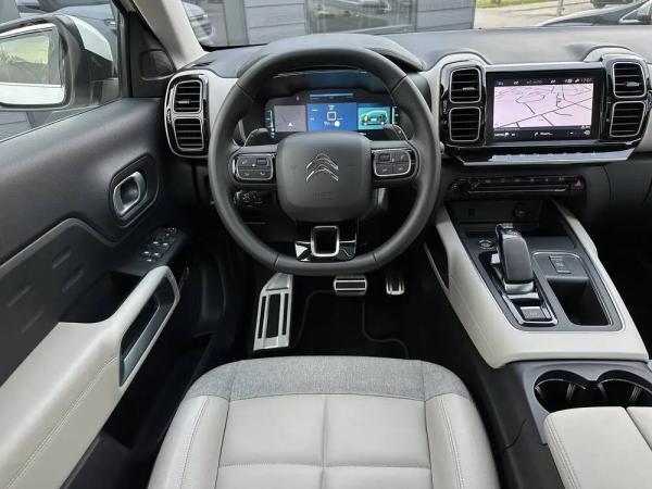 Balts Citroen C5 Aircross 2021 Jelgava, ar dzinēja tilpumu 1.60 L un nobraukumu 198 tūkst. km par 14950 €, foto 10 vietnē AUTOMOTO.COM.LV