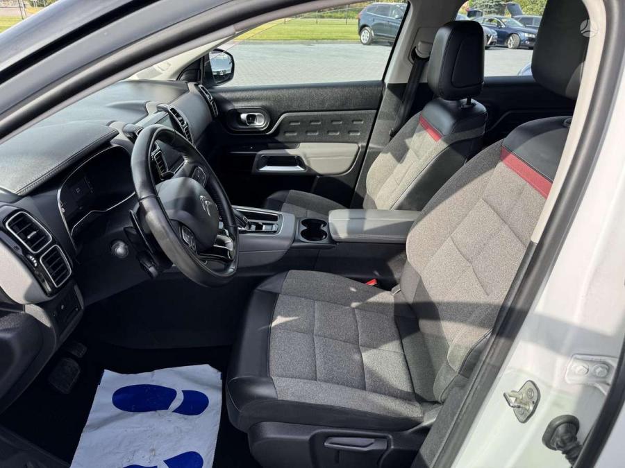 White Citroen C5 Aircross 2021 in Telschi, with an engine capacity of 1.50 L and mileage of 253 thousand km for 10999 €, photo 21 on AUTOMOTO.COM.LV