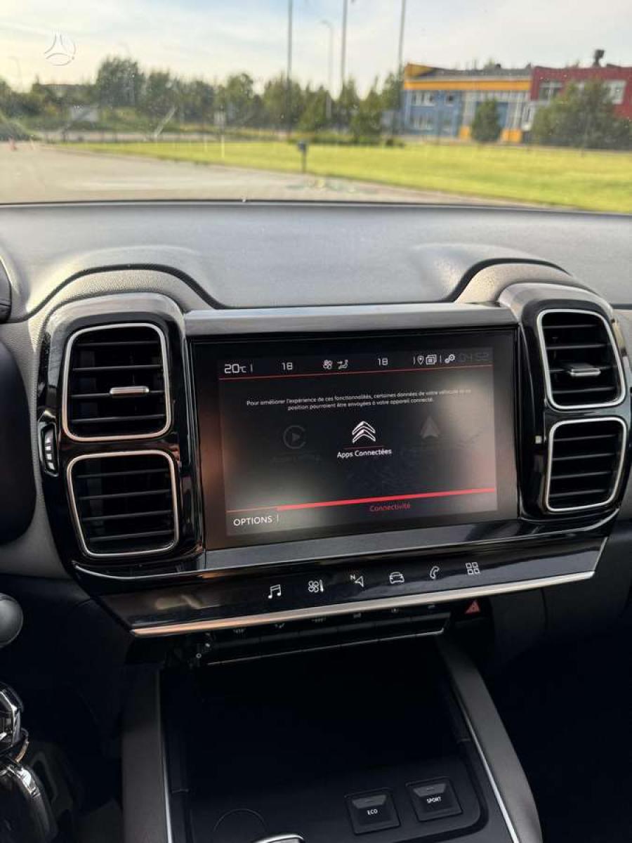 White Citroen C5 Aircross 2021 in Telschi, with an engine capacity of 1.50 L and mileage of 253 thousand km for 10999 €, photo 38 on AUTOMOTO.COM.LV