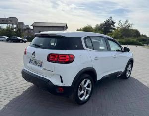 Balts Citroen C5 Aircross 2021 Telšiai, ar dzinēja tilpumu 1.50 L un nobraukumu 253 tūkst. km par 10990 €, foto 10 vietnē AUTOMOTO.COM.LV