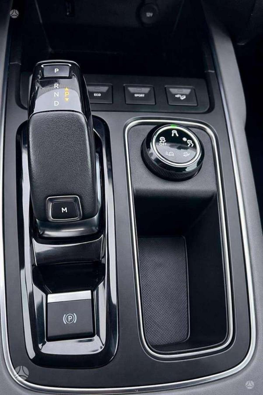 Balts Citroen C5 Aircross 2021 Marijampole, ar dzinēja tilpumu 1.50 L un nobraukumu 198 tūkst. km par 14399 €, foto 21 vietnē AUTOMOTO.COM.LV