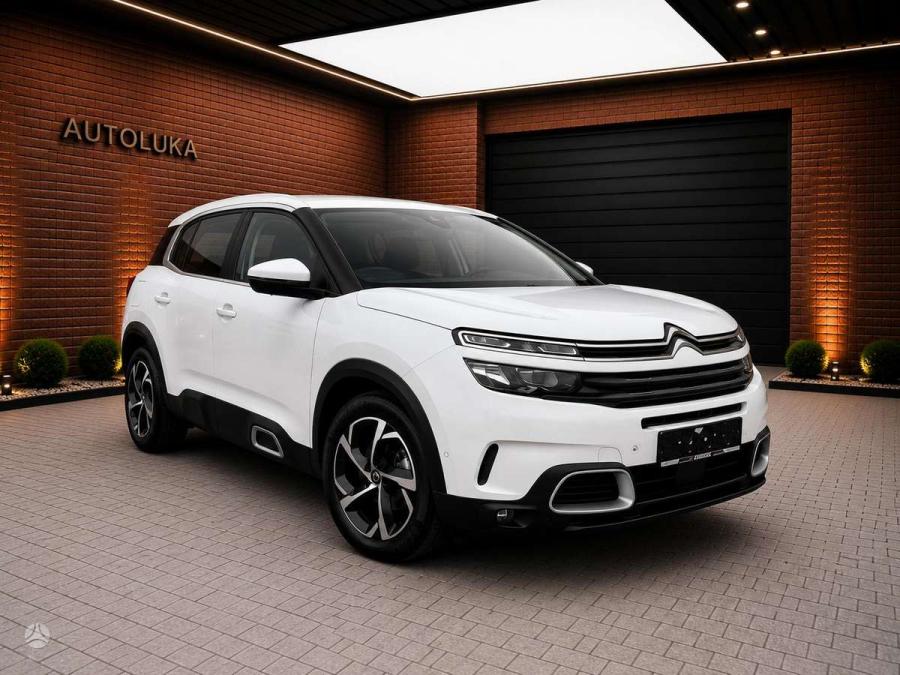 White Citroen C5 Aircross 2021 in Marijampole, with an engine capacity of 1.50 L and mileage of 198 thousand km for 14399 €, photo 4 on AUTOMOTO.COM.LV