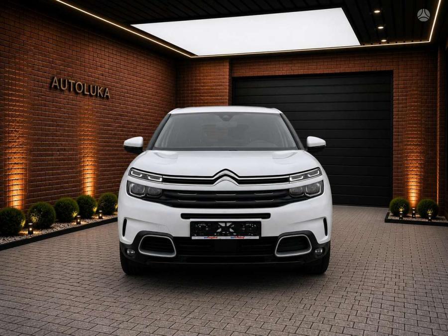 White Citroen C5 Aircross 2021 in Marijampole, with an engine capacity of 1.50 L and mileage of 198 thousand km for 14399 €, photo 7 on AUTOMOTO.COM.LV