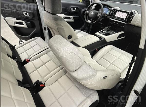 Balts Citroen C5 Aircross 2021 Rīga, ar dzinēja tilpumu 1.60 L un nobraukumu 210 tūkst. km par 16500 €, foto 6 vietnē AUTOMOTO.COM.LV