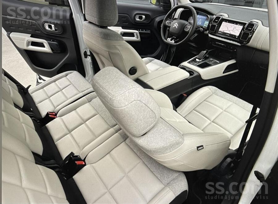 Белый Ситроен C5 Aircross 2021 в Рига, объемом двигателя 1.60 л и пробегом 210 тыс. км за 16500 €, фото 6 на AUTOMOTO.COM.LV