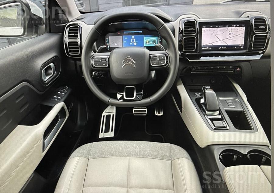Белый Ситроен C5 Aircross 2021 в Рига, объемом двигателя 1.60 л и пробегом 210 тыс. км за 16500 €, фото 8 на AUTOMOTO.COM.LV