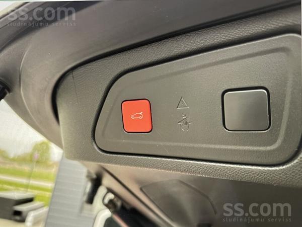 Balts Citroen C5 Aircross 2021 Rīga, ar dzinēja tilpumu 1.60 L un nobraukumu 210 tūkst. km par 16500 €, foto 10 vietnē AUTOMOTO.COM.LV