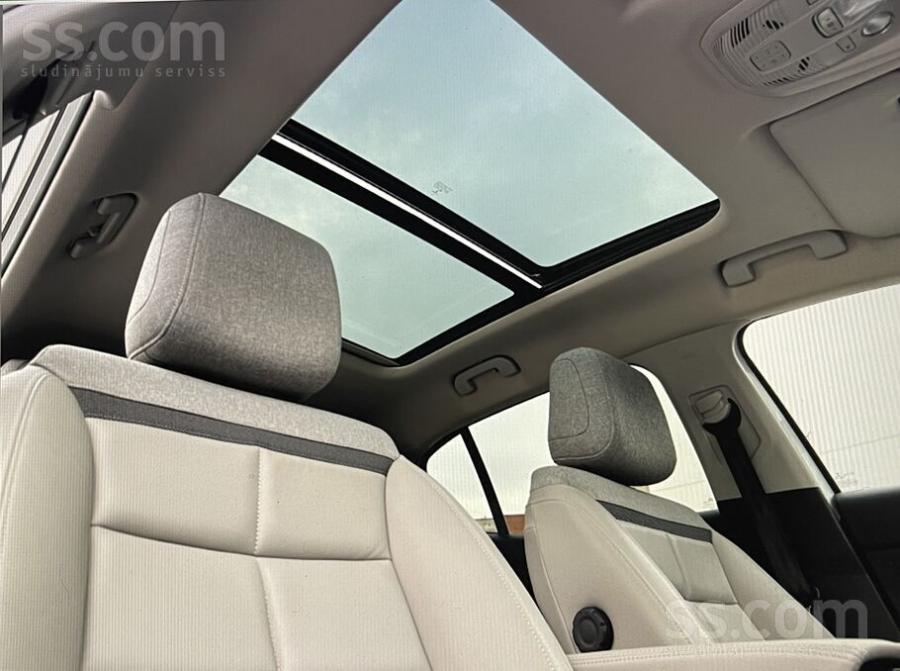 Белый Ситроен C5 Aircross 2021 в Рига, объемом двигателя 1.60 л и пробегом 210 тыс. км за 16500 €, фото 11 на AUTOMOTO.COM.LV