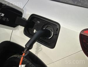 Белый Ситроен C5 Aircross 2021 в Рига, объемом двигателя 1.60 л и пробегом 210 тыс. км за 16500 €, фото 12 на AUTOMOTO.COM.LV