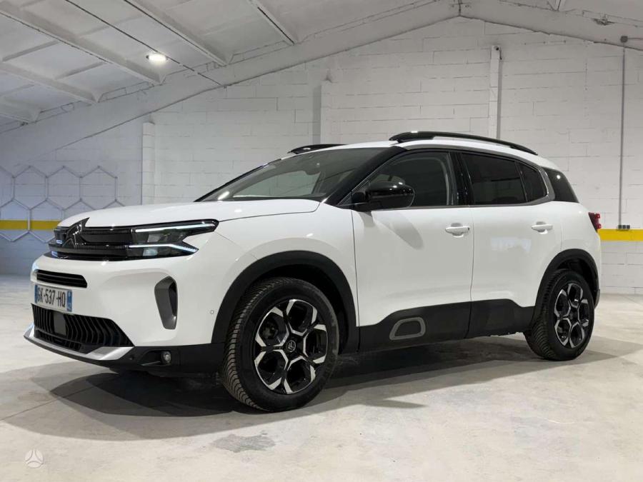 White Citroen C5 Aircross 2022 in Kaunas, with an engine capacity of 1.50 L and mileage of 181 thousand km for 13700 €, photo 8 on AUTOMOTO.COM.LV