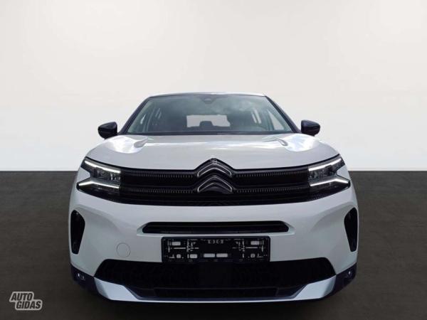 White Citroen C5 Aircross 2022 in Kaunas, with an engine capacity of 1.20 L and mileage of 20 thousand km for 22688 €, photo 4 on AUTOMOTO.COM.LV
