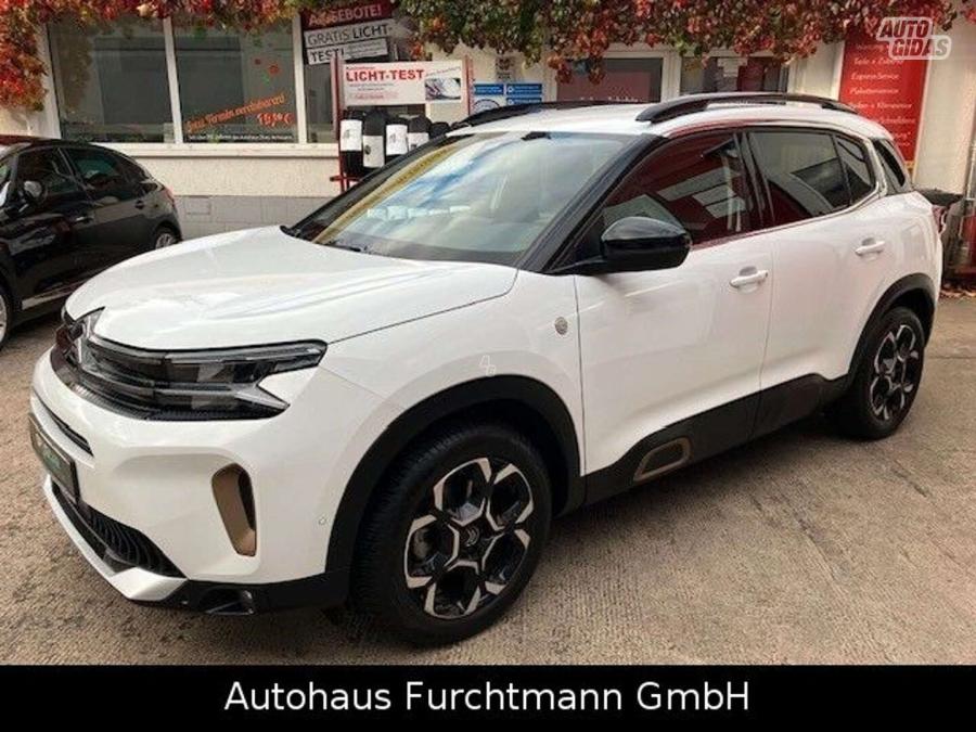 White Citroen C5 Aircross 2022 in Kaunas, with an engine capacity of 1.50 L and mileage of 47 thousand km for 26611 €, photo 5 on AUTOMOTO.COM.LV