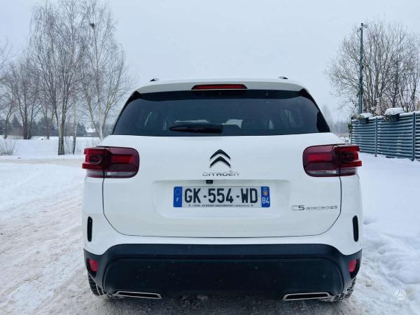 White Citroen C5 Aircross 2022 in Kaunas, with an engine capacity of 1.50 L and mileage of 185 thousand km for 14990 €, photo 10 on AUTOMOTO.COM.LV