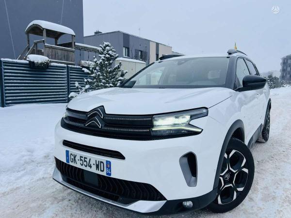White Citroen C5 Aircross 2022 in Kaunas, with an engine capacity of 1.50 L and mileage of 184 thousand km for 14990 €, photo 9 on AUTOMOTO.COM.LV