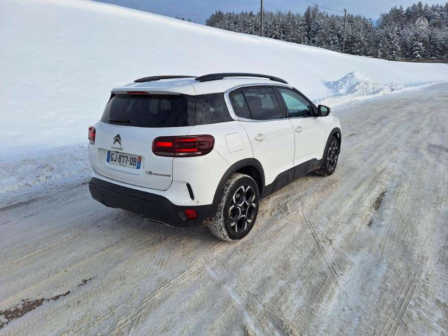 Balts Citroen C5 Aircross 2022 Viļņa, ar dzinēja tilpumu 1.50 L un nobraukumu 145 tūkst. km par 17001 €, foto 8 vietnē AUTOMOTO.COM.LV