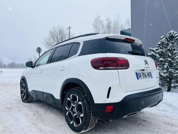 White Citroen C5 Aircross 2022 in Kaunas, with an engine capacity of 1.50 L and mileage of 181 thousand km for 14990 €, photo 6 on AUTOMOTO.COM.LV