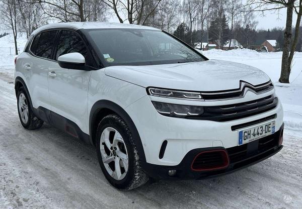 Balts Citroen C5 Aircross 2022 Tauragė, ar dzinēja tilpumu 1.50 L un nobraukumu 250 tūkst. km par 9500 €, foto 1 vietnē AUTOMOTO.COM.LV