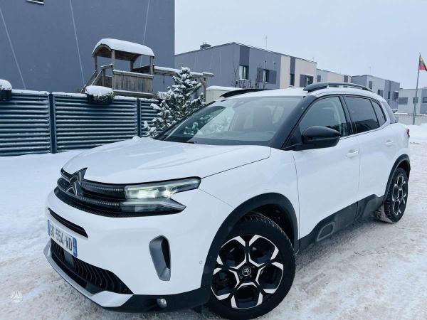 Белый Ситроен C5 Aircross 2022 в Каунас, объемом двигателя 1.50 л и пробегом 181 тыс. км за 14950 €, фото 1 на AUTOMOTO.COM.LV