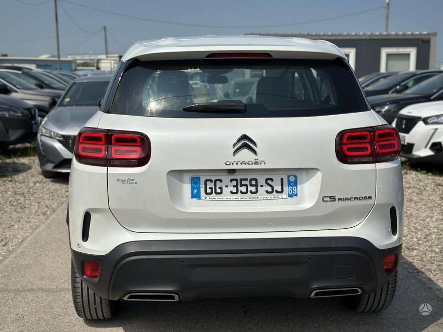 Белый Ситроен C5 Aircross 2022 в Вильнюс, объемом двигателя 1.20 л и пробегом 165 тыс. км за 11494 €, фото 6 на AUTOMOTO.COM.LV