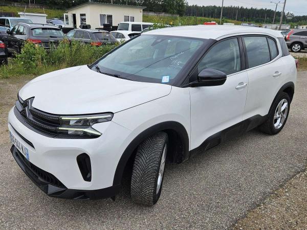 Balts Citroen C5 Aircross 2022 Viļņa, ar dzinēja tilpumu 1.50 L un nobraukumu 191 tūkst. km par 12826 €, foto 3 vietnē AUTOMOTO.COM.LV